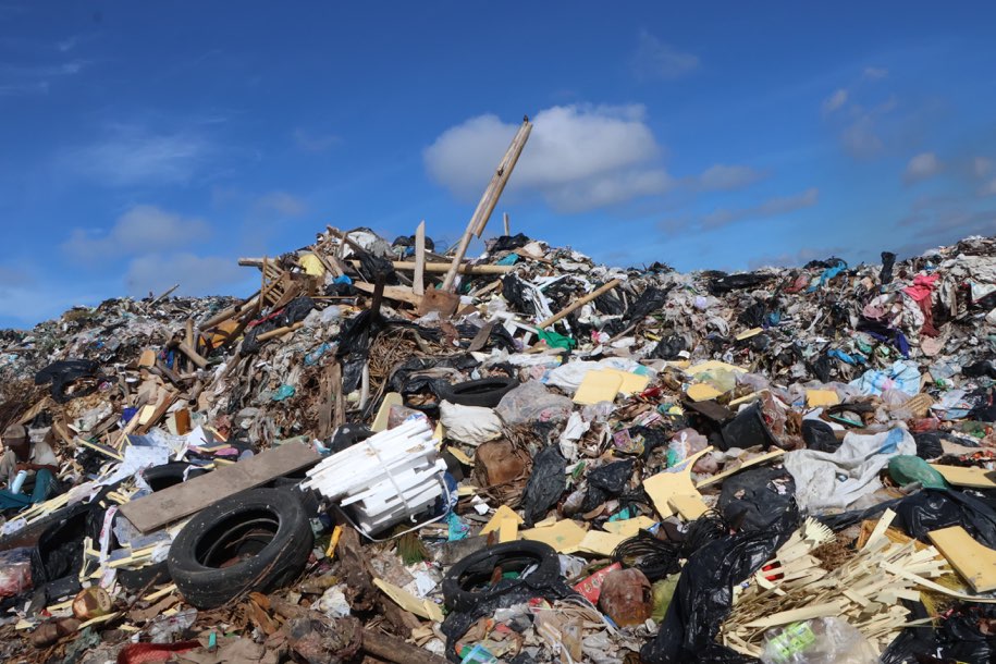 Dipastikan Tutup, Desa Siapa Mau Jadi TPA Seperti di Suwung ...